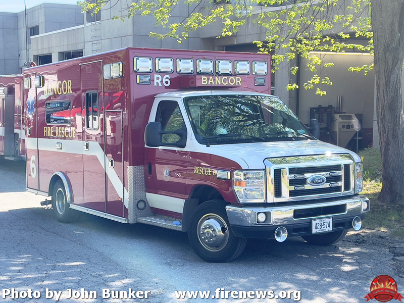 2019 Ford E-450/PL Custom Medallion ambulance (exR6)